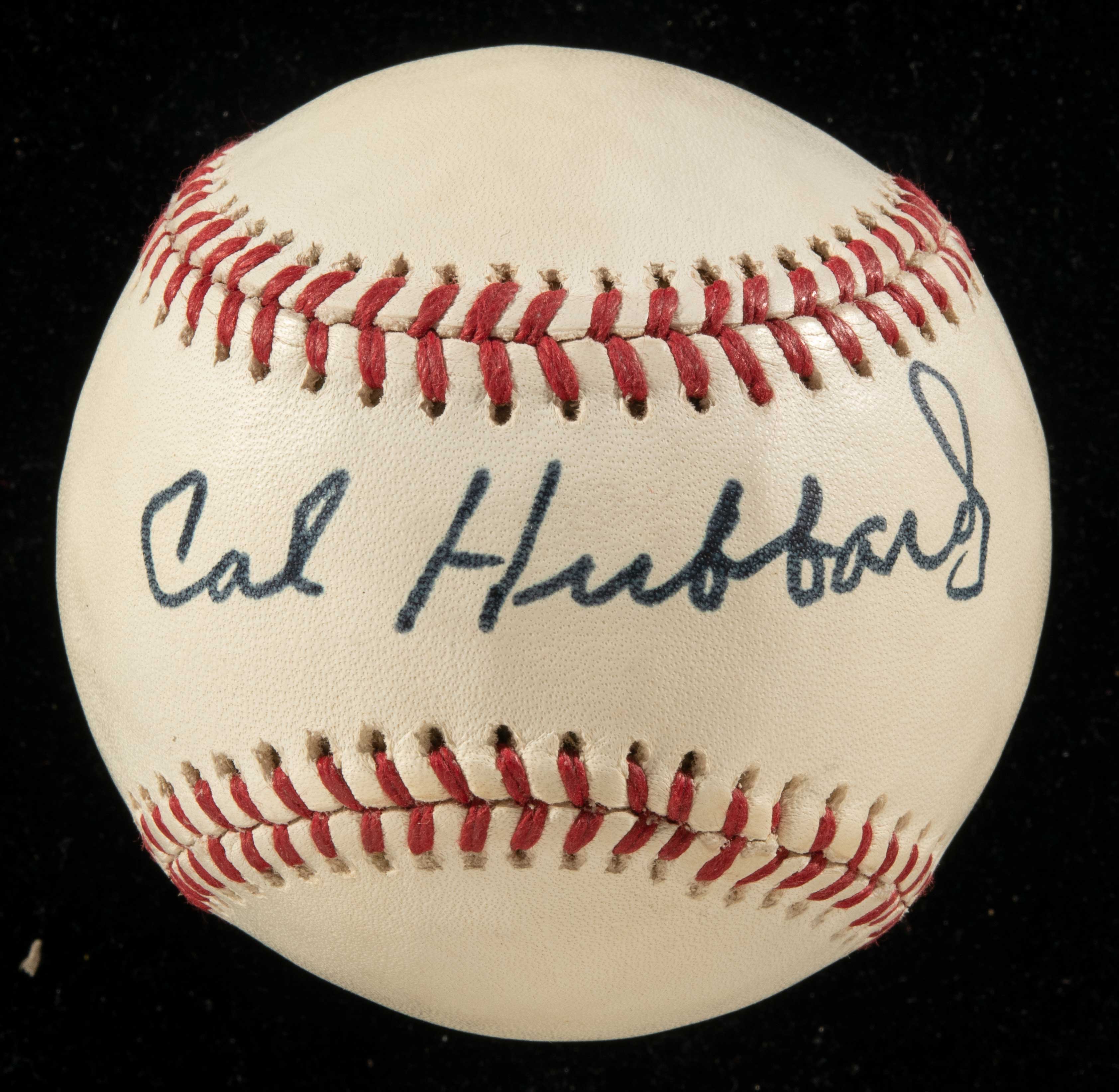 Rare Cal Hubbard single signed baseball (d.1977)(PSA/DNA... | Barnebys