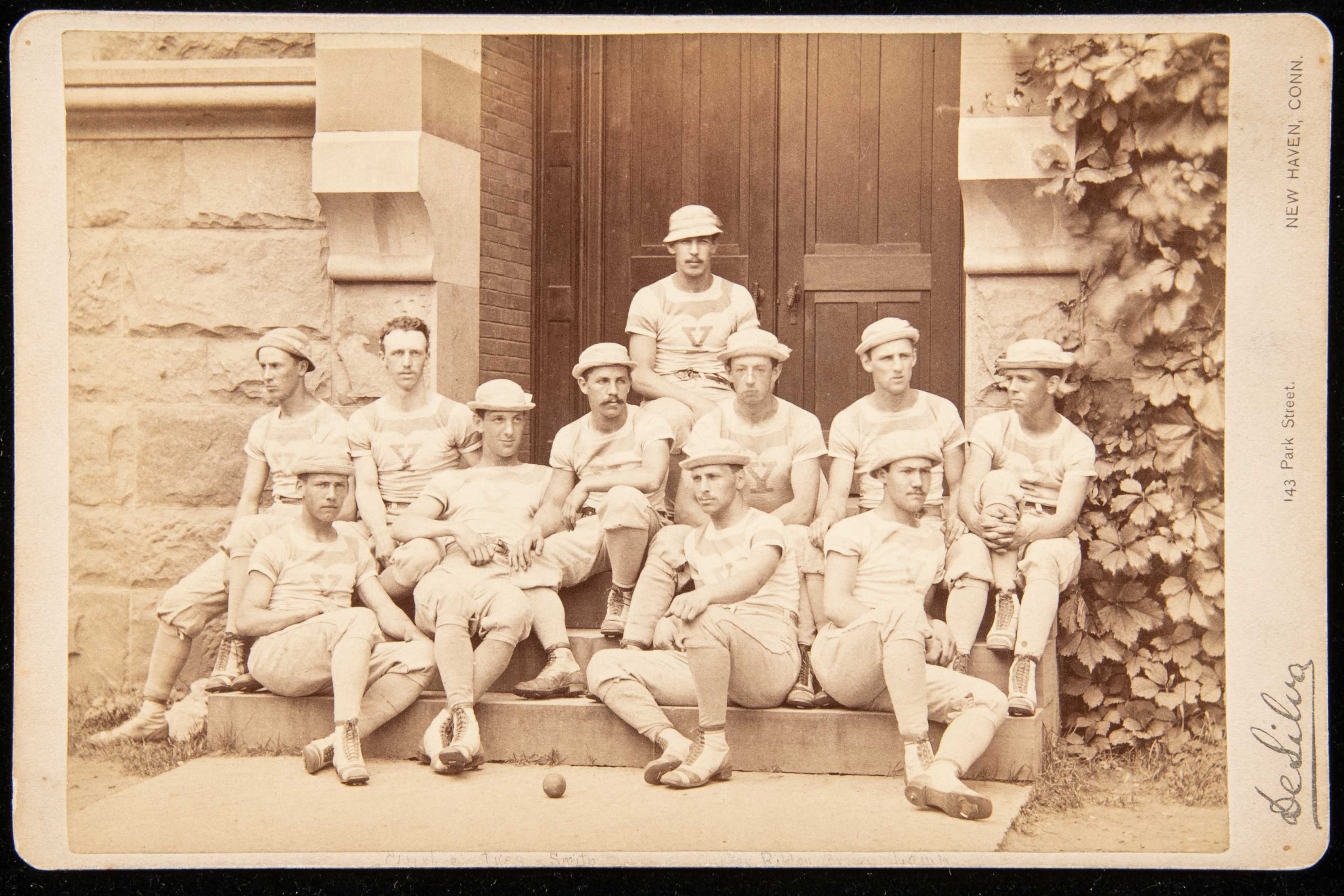 Rare Yale Baseball team cabinet photograph c.1871 | Barnebys