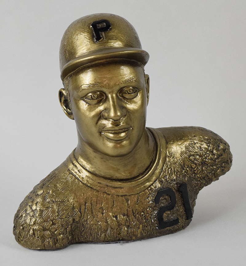 Roberto Clemente limited edition bust by Ivo Zini (NM)... | Barnebys